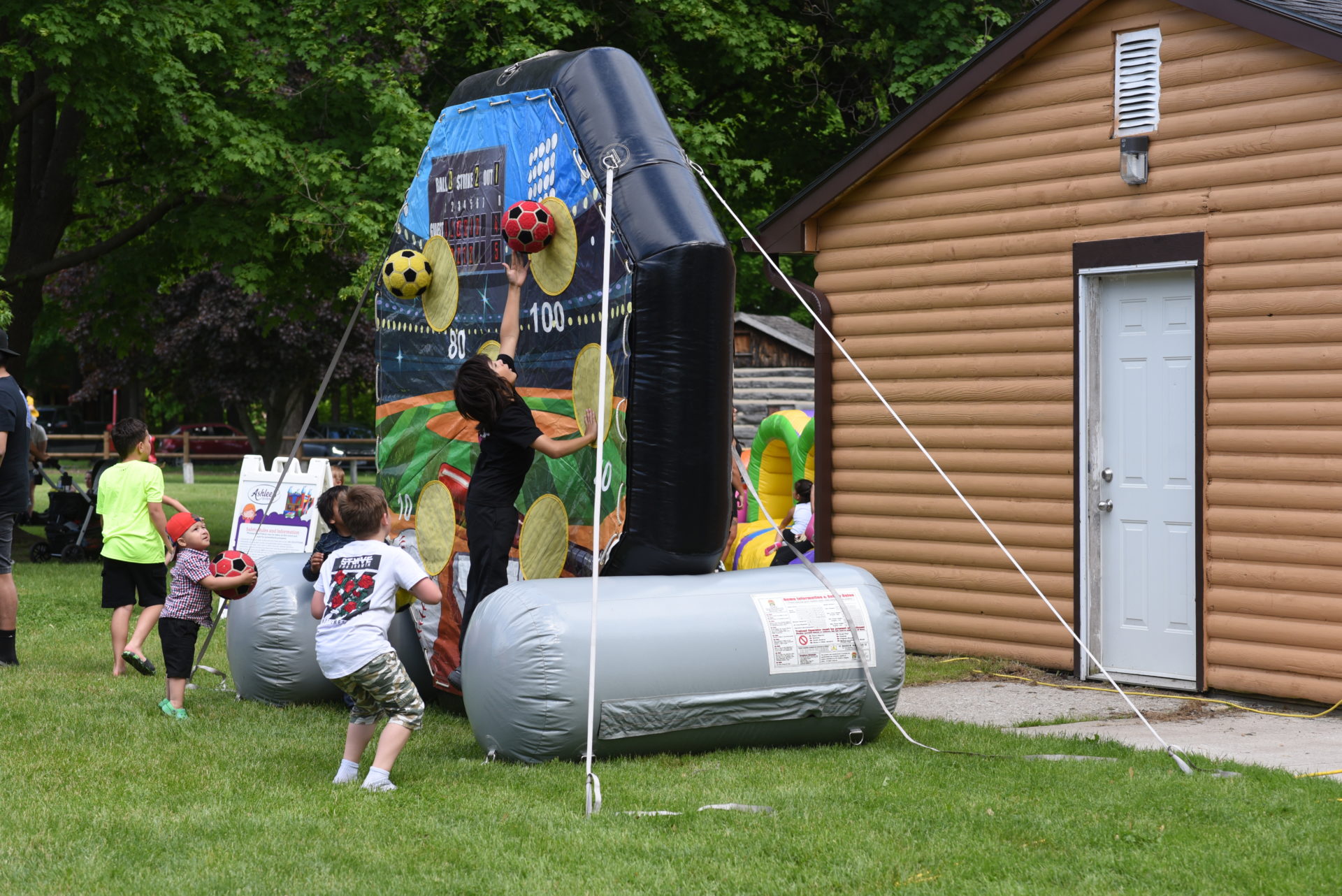 Annual smoke dance competition returns at Spring Indigenous Market ...