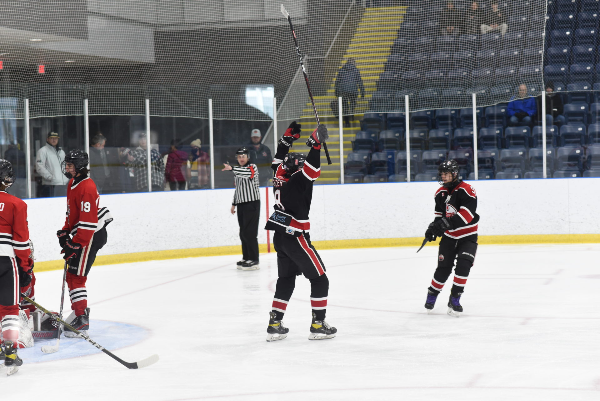 Under-15 99ers win first game of Gretzky tournament | BrantBeacon