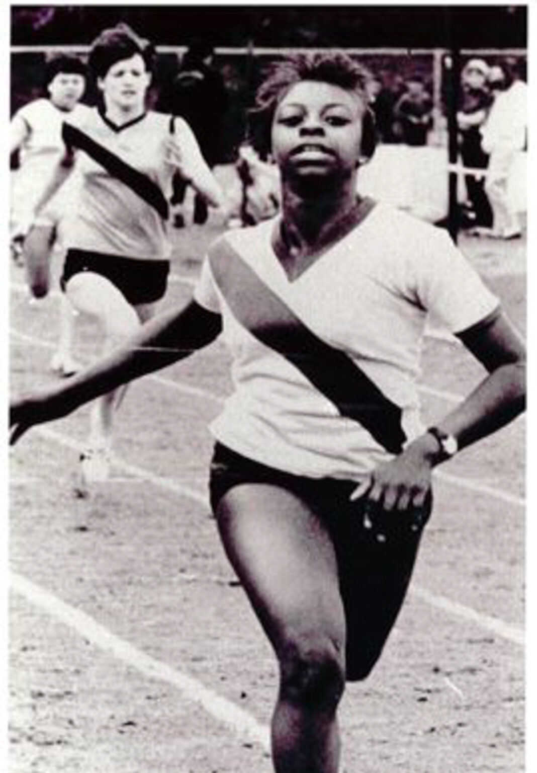 Olympic track legend reflects on running career | BrantBeacon