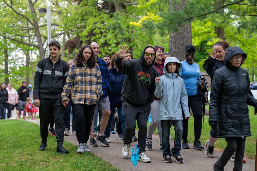 Local walk for Alzheimer’s draws strong support | BrantBeacon