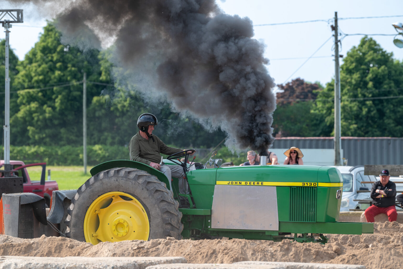 Paris Super Pull draws in biggest crowd yet | BrantBeacon
